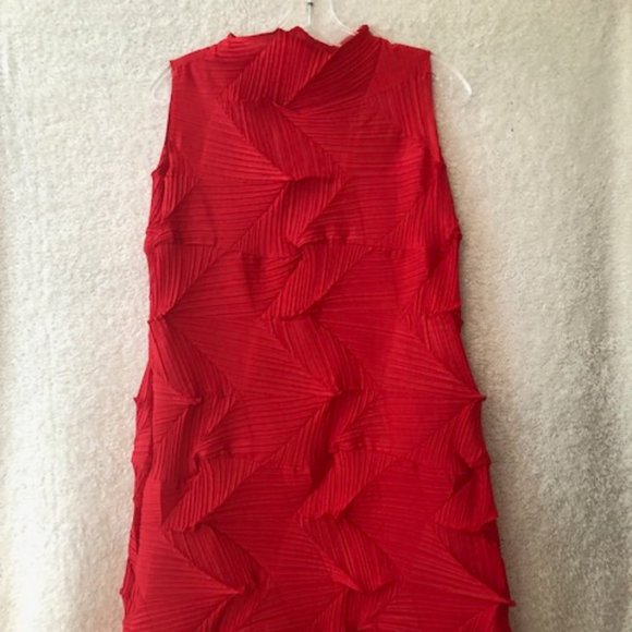 Soho | Dresses | Soho Beautiful Red Dress Light Weight | Poshmark